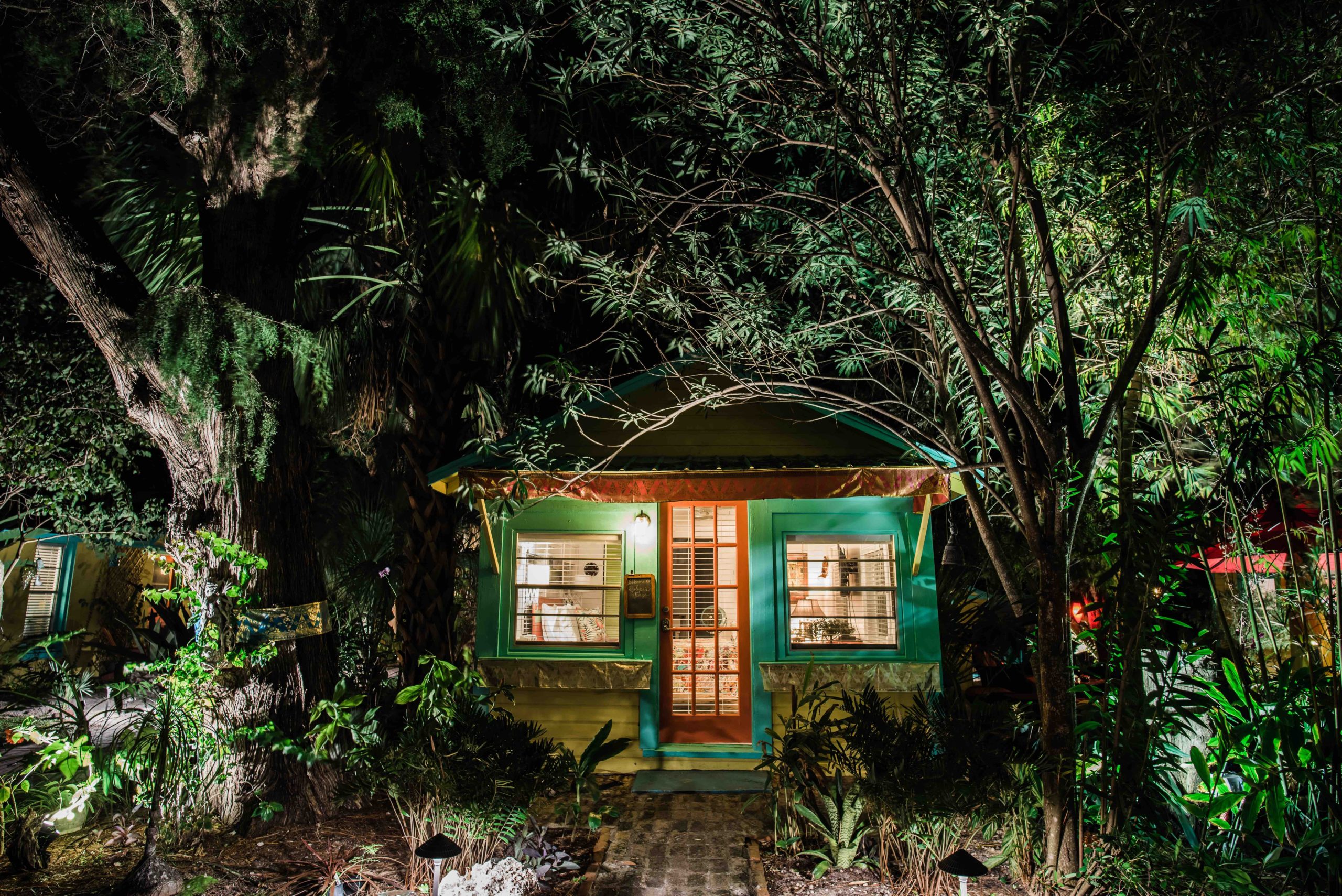 firefly resort cottages-cedar key-firefly-penelope-outdoor-night ...